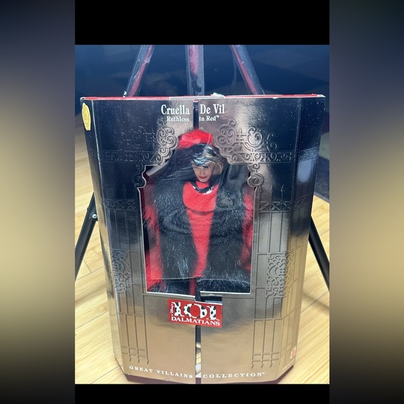 Mattel | Toys | Mattel Barbie Cruella De Vil Ruthless Collector Doll ...